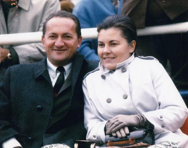 New east Toronto YMCA renamed in honour of Stavro family