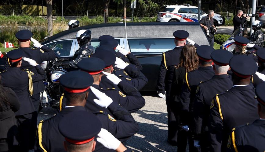 PHOTOS: Toronto Const. Andrew Hong mourned by thousands
