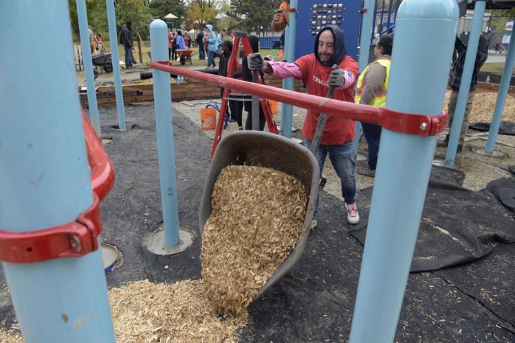 Neighbourhood children help design new playground at Dixon Park