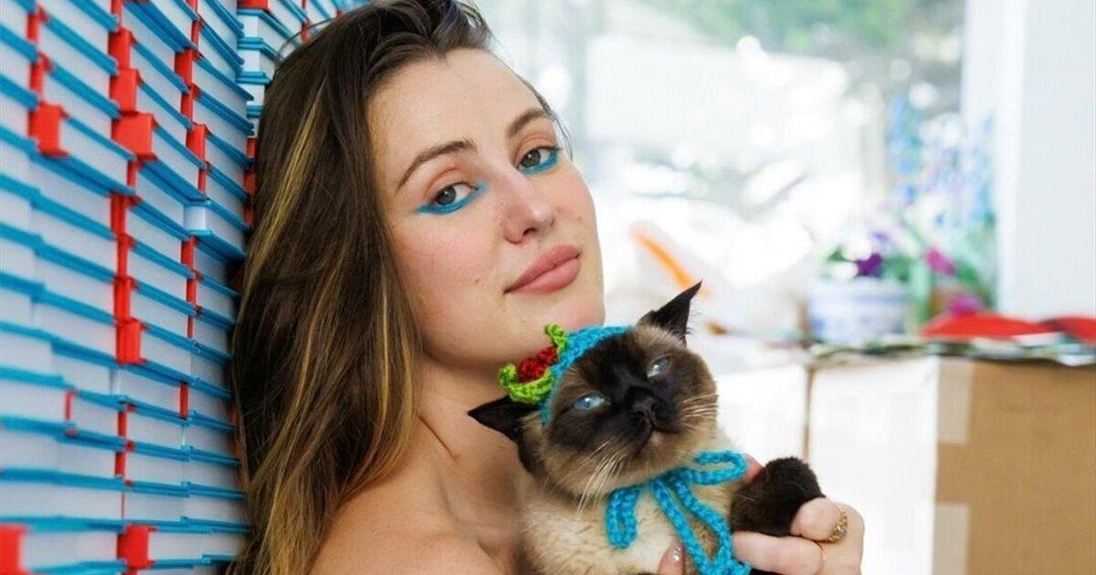 Notorious internet it girl Caroline Calloway finally delivers with ...