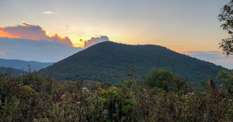 South Beyond 6,000 Challenge Perfect For Fall Hiking | Outdoors ...