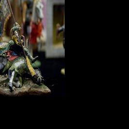 Miniature Knights Display Depicts Medieval Life | Miscellaneous ...