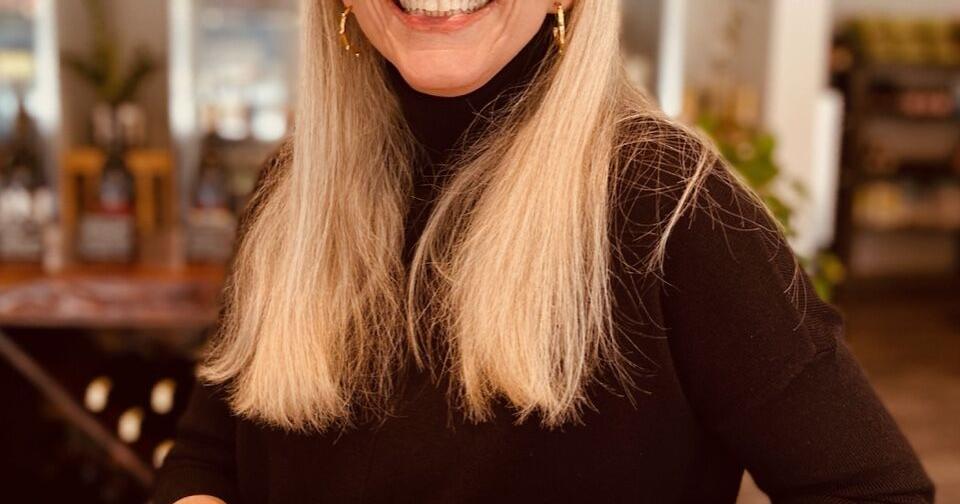 Transylvanian of the Week: Adair Sanders | Features | transylvaniatimes.com
