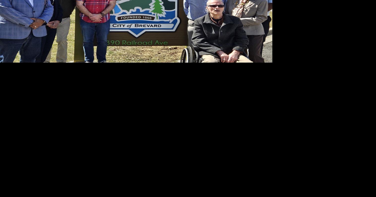 City unveils 'Jimmy Harris Railroad Depot Park' sign | News ...