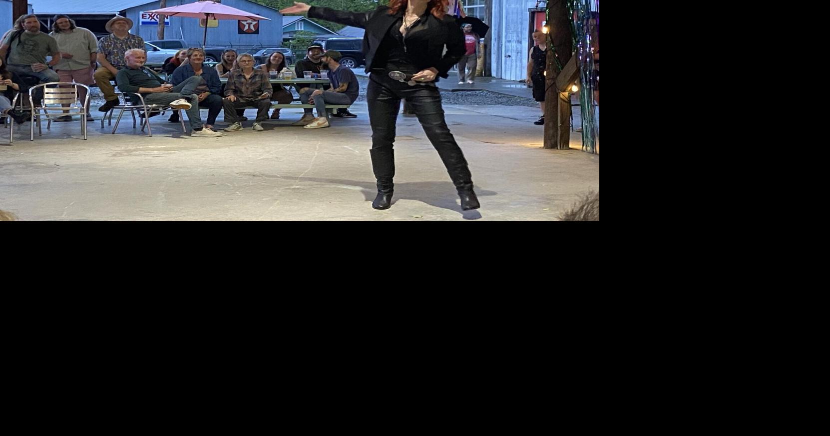 Brevard's first drag show held | News | transylvaniatimes.com