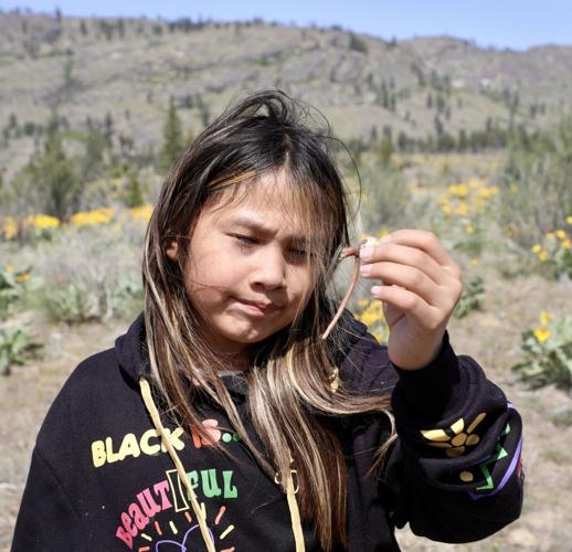 PSIS 3rd Graders spend afternoon root digging | News | tribaltribune.com