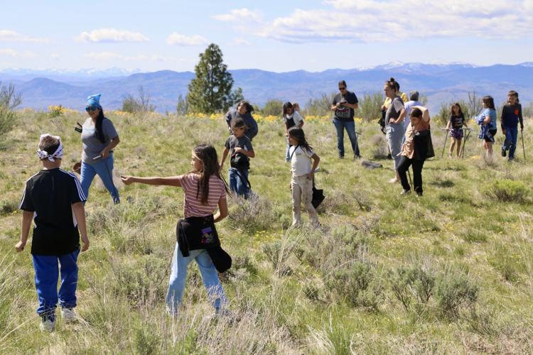 PSIS 3rd Graders spend afternoon root digging | News | tribaltribune.com