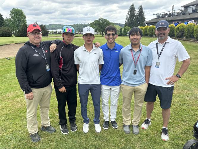 Omak Pioneer boys hit the links at state | Sports | tribaltribune.com