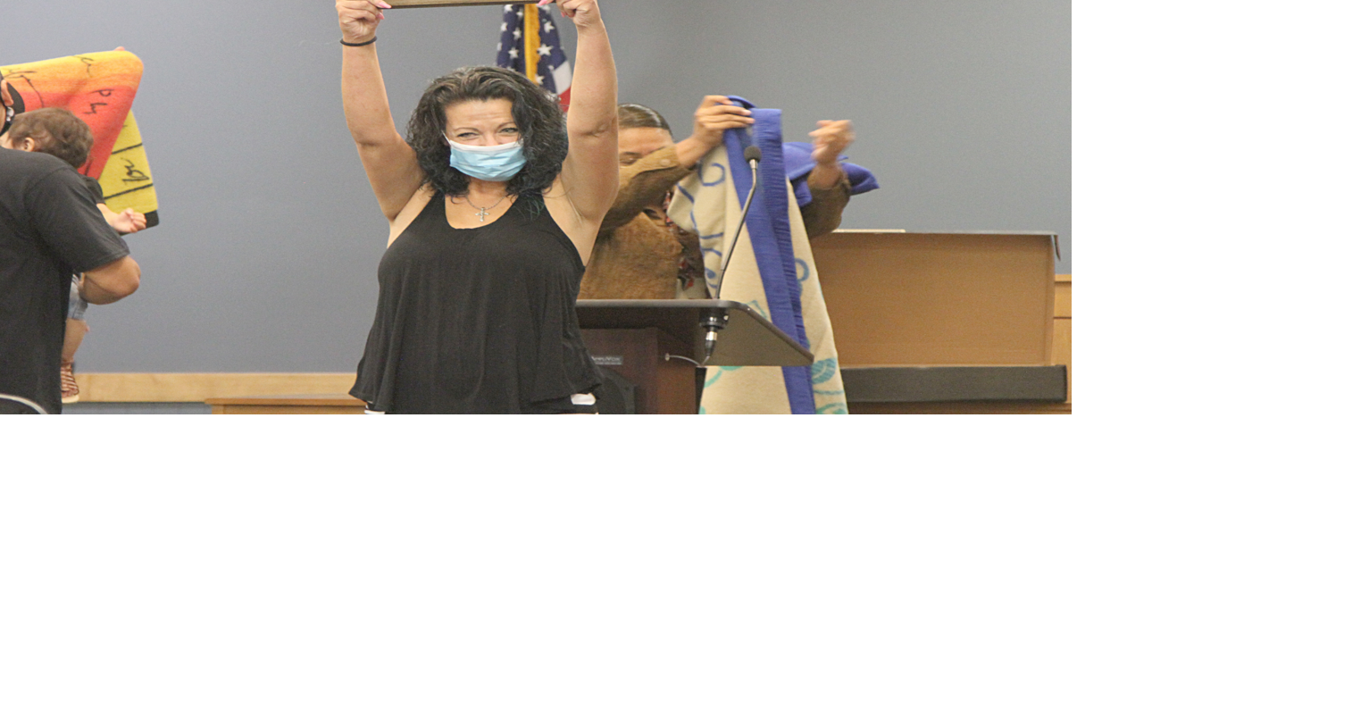 Donley, Pakootas graduate from Tribes’ Healing to Wellness Court | News ...