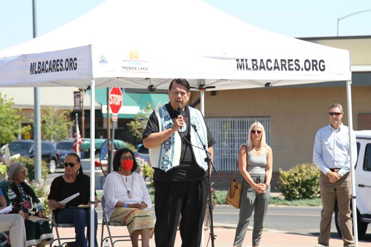 Moses Lake unveils Chief Moses banners at Sinkiuse Square | News ...