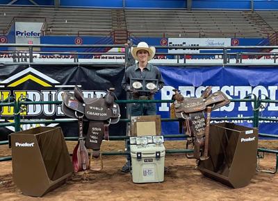 Elder, rodeo world champion | Sports | tribunecourier.com