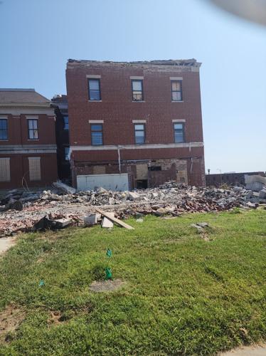 Graves County Courthouse and Jail Demolition | | tribunecourier.com