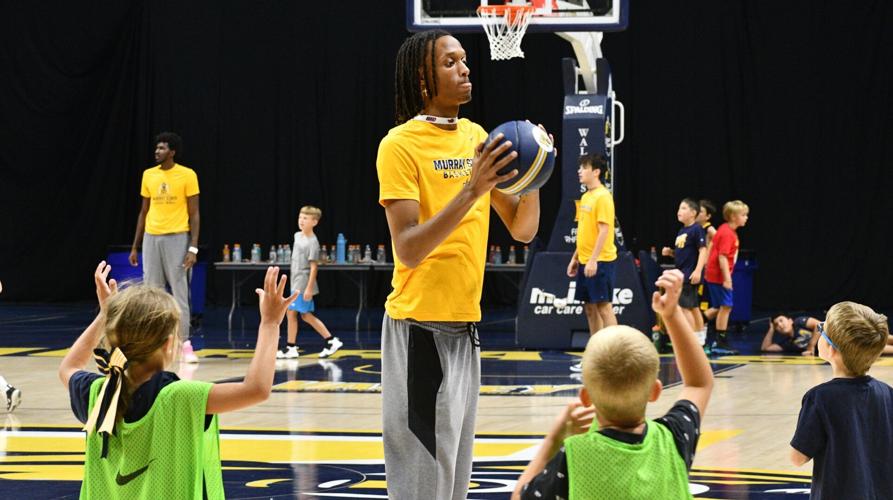 Prohm, Racers host youth basketball camp | Sports | tribunecourier.com