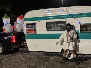 Calvert Lions Club Lighted Christmas Parade | | tribunecourier.com