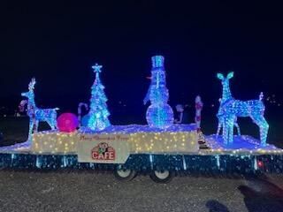 Calvert Lions Club Lighted Christmas Parade | | tribunecourier.com