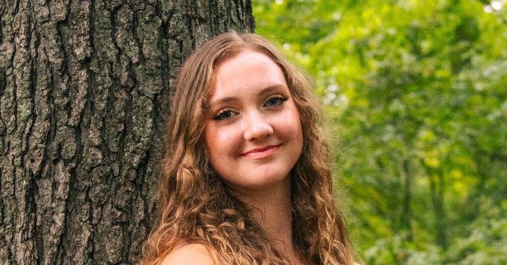McCracken County senior Dixie Hall hopes to make a difference by ...