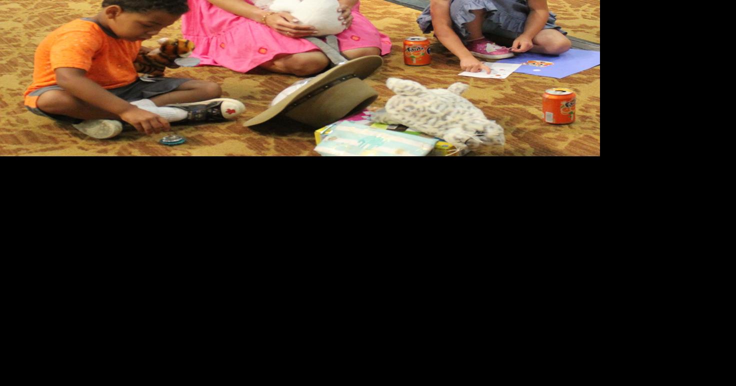 Beshear family hosts Christmas in July event | News | tribunecourier.com