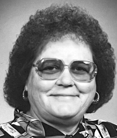 Shirley Pinnegar | Obituaries | tribunecourier.com