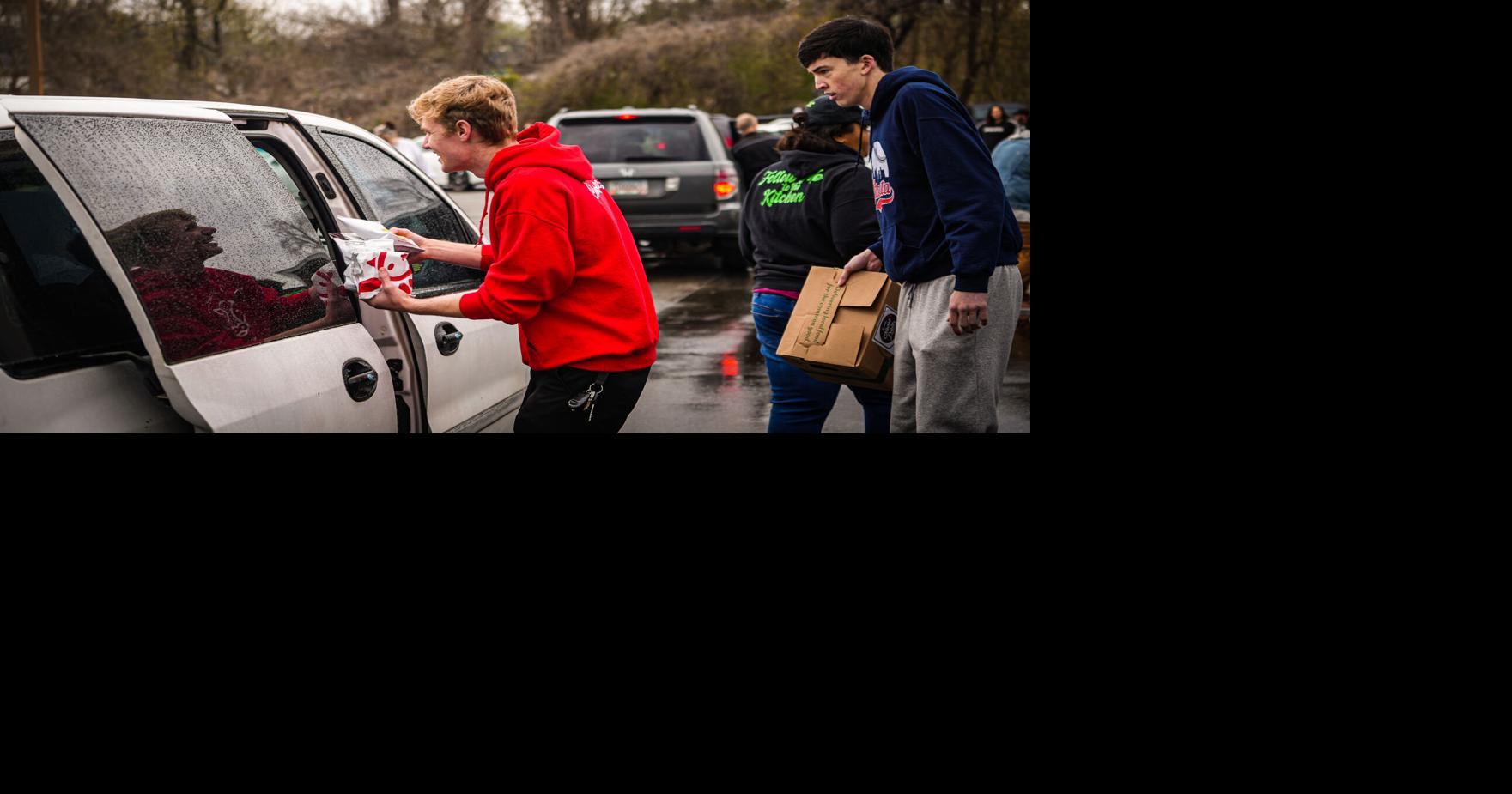 Atlanta Braves Home Plate Project visits Canton to distribute food to ...