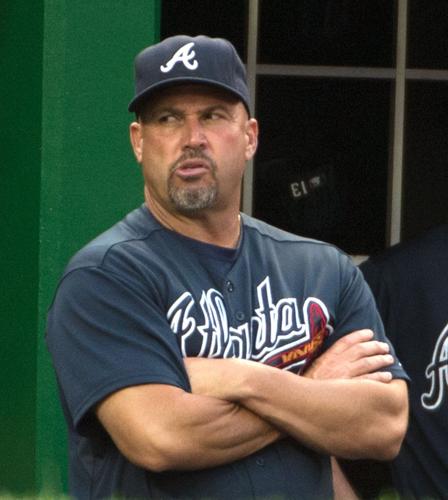 Braves Bring Back Ex-Manager Fredi Gonzalez as Third Base Coach | The ...