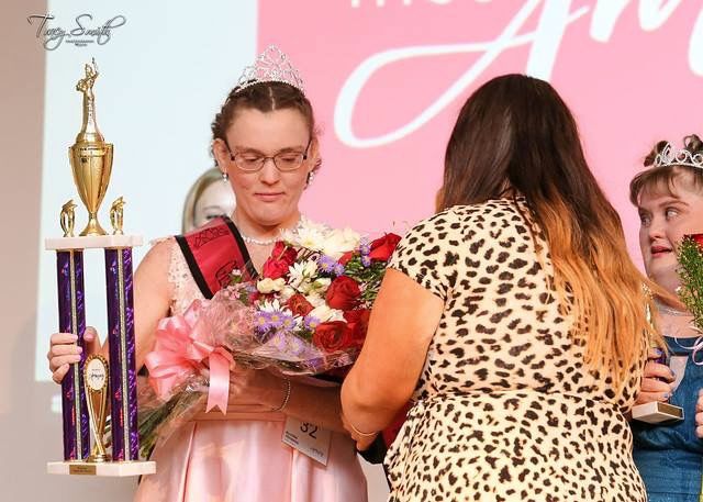 A Concert for a Queen: Benefit event to support Allisan Feinberg, Ga ...