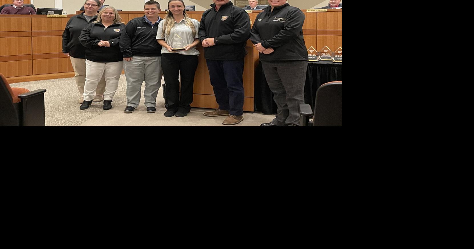 Cherokee E 9-1-1 employees recognized with lifesaving awards | Local ...