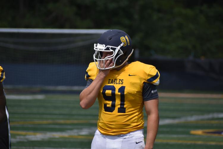 Reinhardt Notebook: Football drops second straight, women’s soccer ...