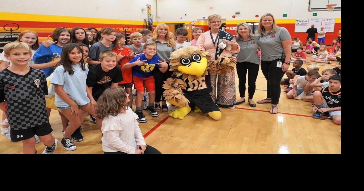 Freddie the Falcon visits CCSD elementary school teachers | Education ...