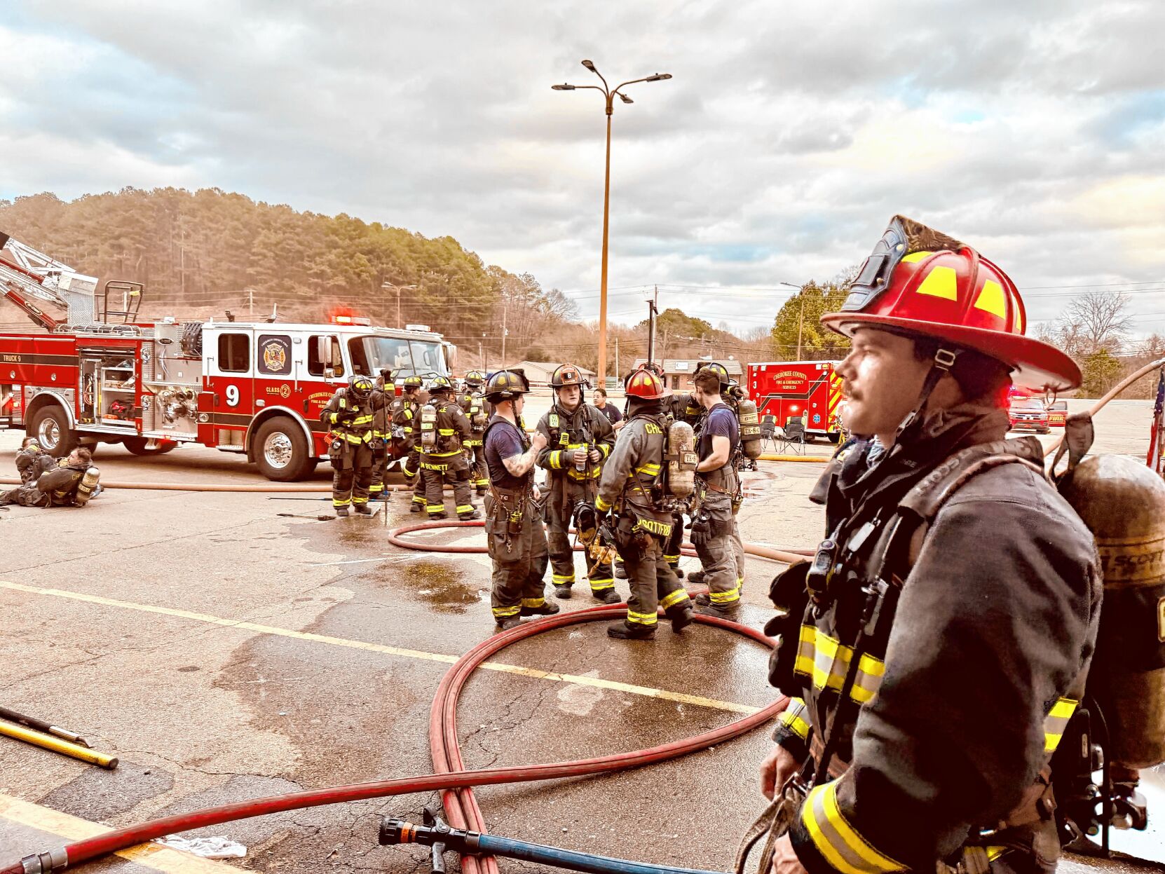 Firefighters battle fire at vacant Canton shopping center | Local News ...