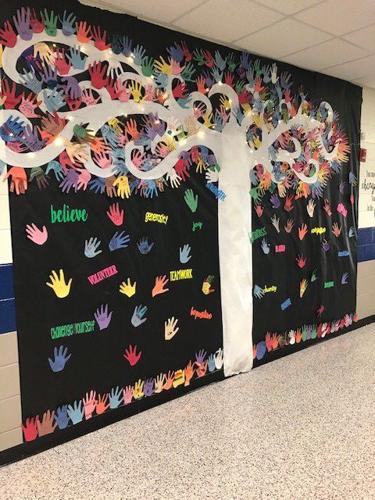 Freedom Unity Tree | | tribuneledgernews.com