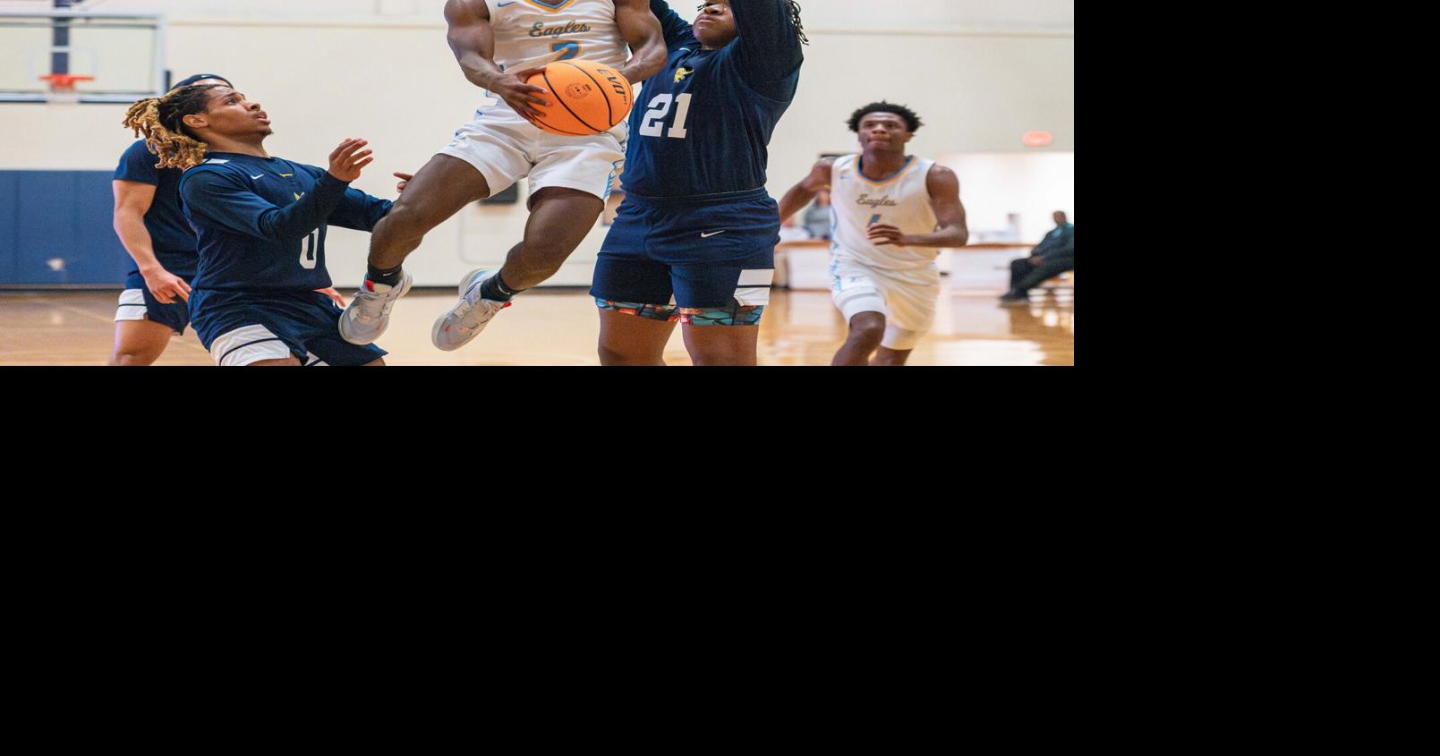 Hamilton, Myles lead early tournament play | Sports | tribuneledgernews.com