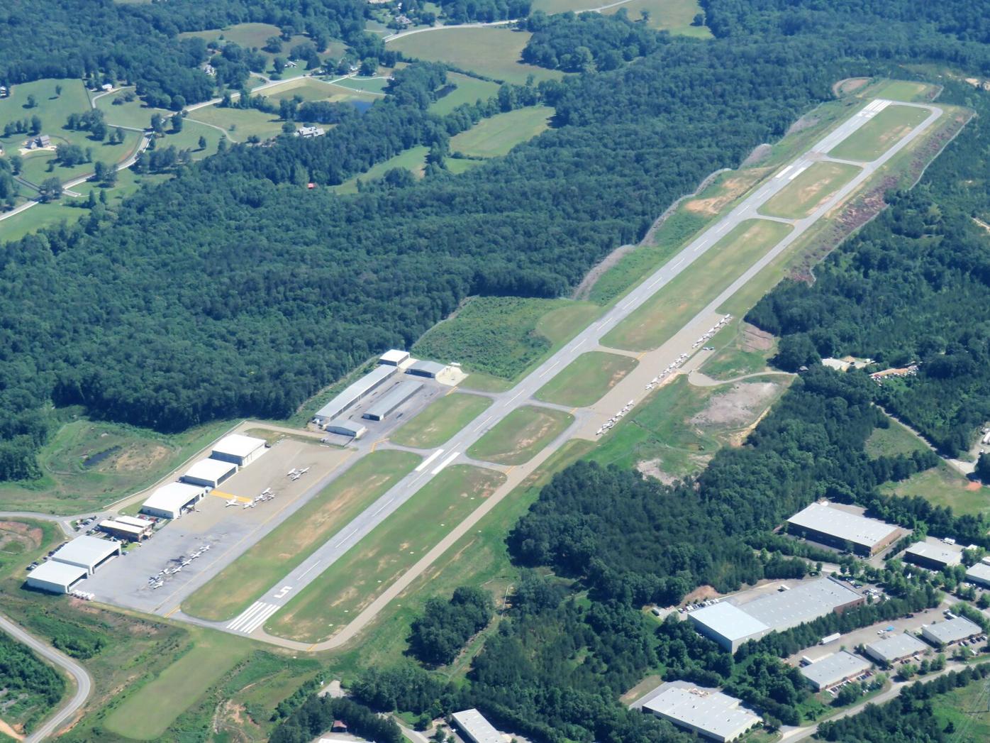 Airport remains strong economic engine, authorities say | Local News ...