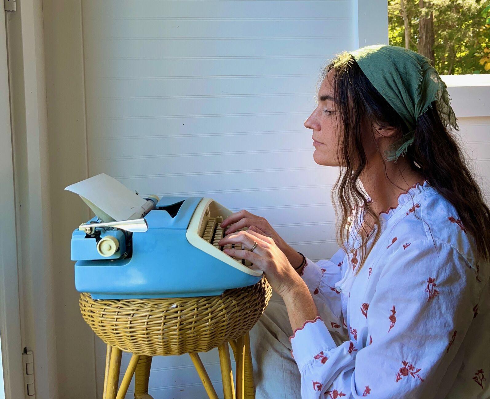 Woodstock author brings a typewriter to life in novel coming in 2024 ...