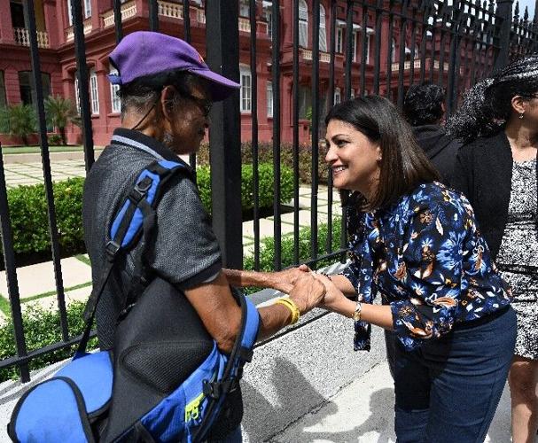 Panday lies in state at Red House | Local News | trinidadexpress.com