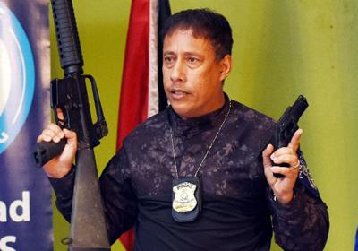 Gary hails 'hero' cops | News Extra | trinidadexpress.com