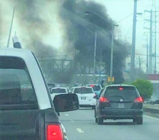 Fear and chaos as Beetham highway, Sealots, PBR blocked in protest ...