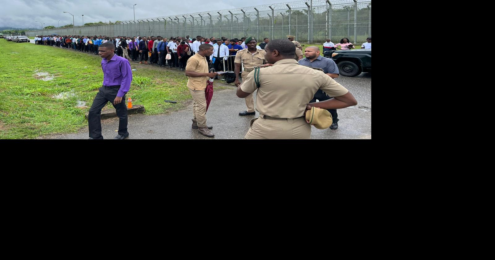 Prison guard applicants by the thousands | News Extra | trinidadexpress.com