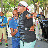 Brotherly embrace | Local News | trinidadexpress.com