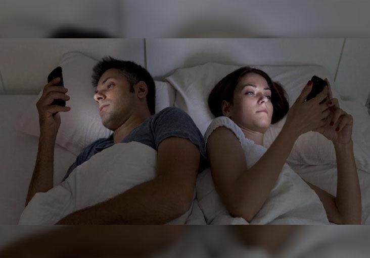 Is your phone ruining your relationship? | Features Local ...