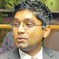 Subhas slams Khan | Local News | trinidadexpress.com