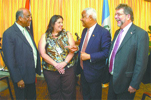 Guatemala, T&T talk trade | Local News | trinidadexpress.com