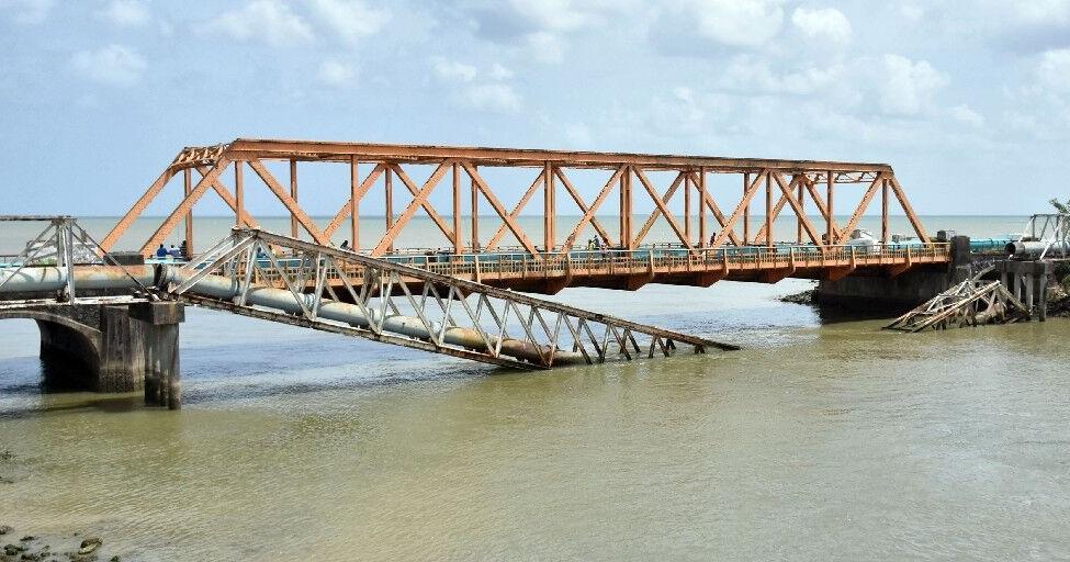 Complaints mount over collapsed pipeline | News Extra | trinidadexpress.com