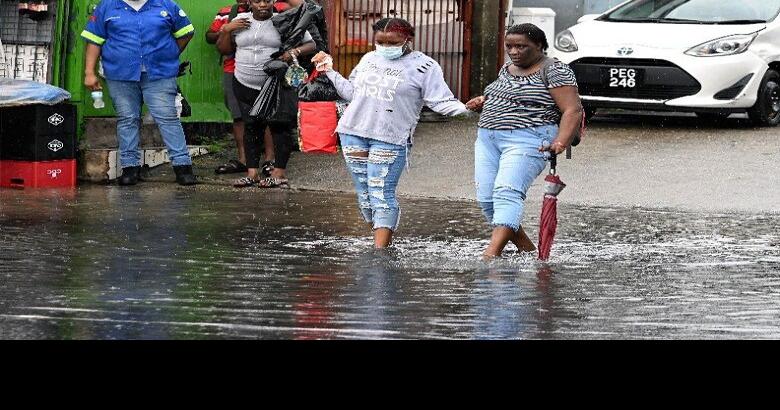 Heavy rains cause widespread flooding | News Extra | trinidadexpress.com