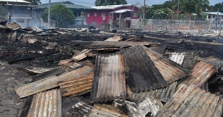 Fire destroys old Texaco Sports Club | News Extra | trinidadexpress.com