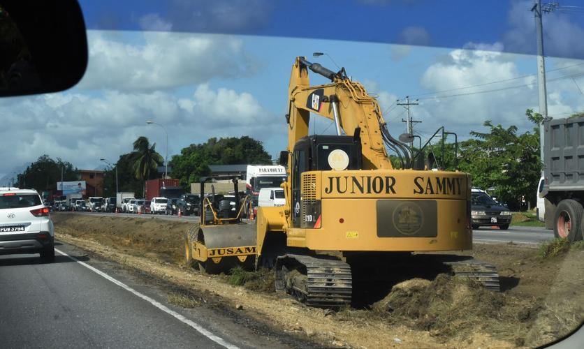 Four-hour highway horror | Local News | trinidadexpress.com