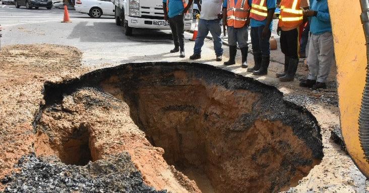 WASA workers on the warpath | Local News | trinidadexpress.com