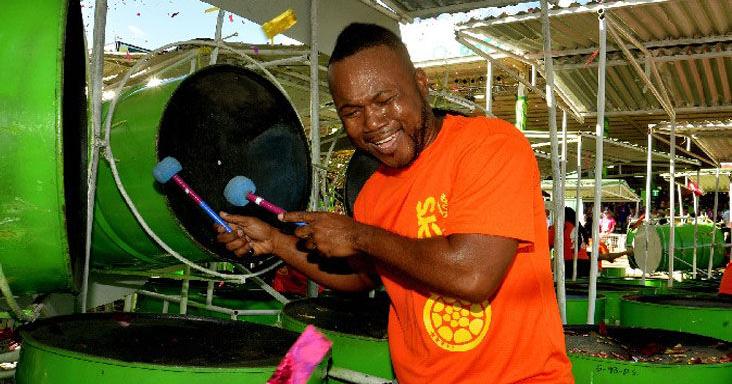 Pan enthusiasts brave heat despite late start | Local News ...