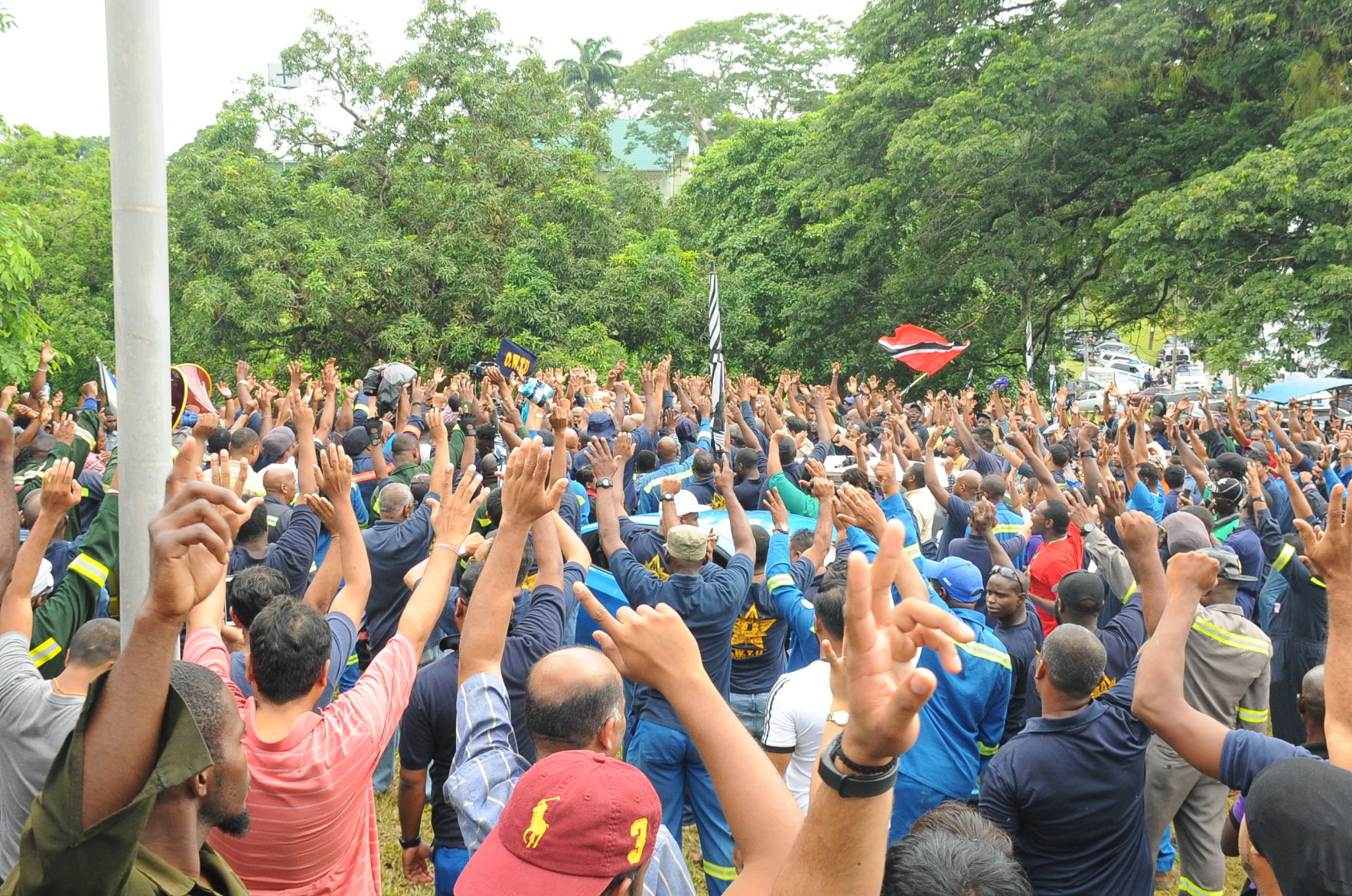 It's official: 1,700 Petrotrin workers to be fired, refinery closed ...
