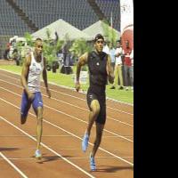 Harris, Thompson star on Hamptons opening day | Local News ...