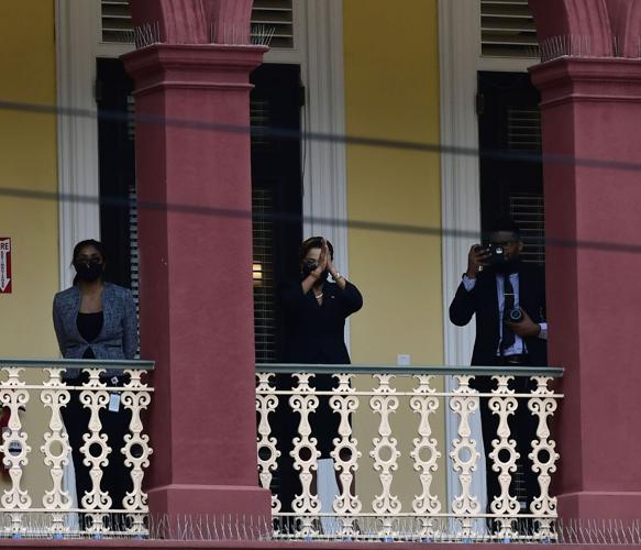 No Confidence Commotion | Photo Gallery | trinidadexpress.com